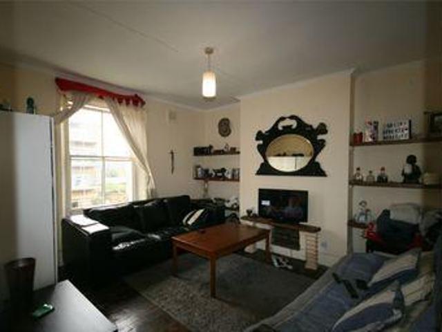 2 Bedrooms Town house for rent in Loughborough Road, London SW9
