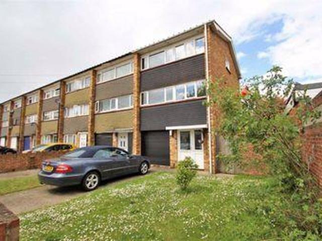2 Bedrooms Town house for sale in Coleridge Way, West Drayton, Middlesex UB7