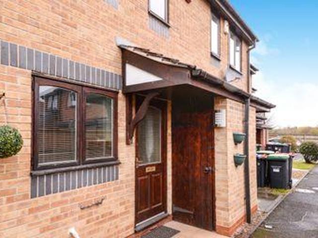 2 Bedrooms Town house for sale in Roseberry Gardens, Hucknall, Nottingham NG15