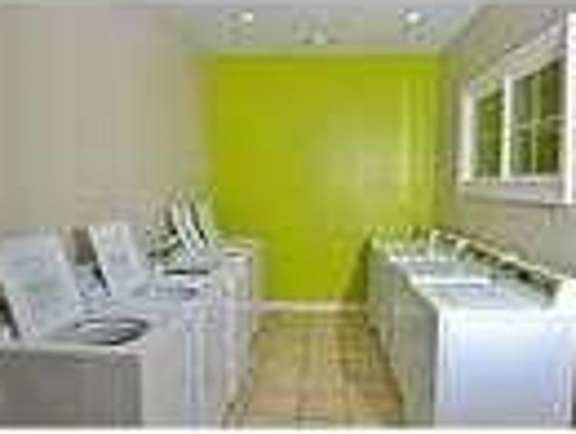 2 bedrooms Townhouse Large & Bright