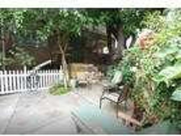 2 Bedrooms, 1 Bath House in Hollywood Hills, Los Angeles