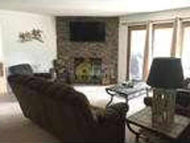 2 bedrooms 1 bathroom mountain house