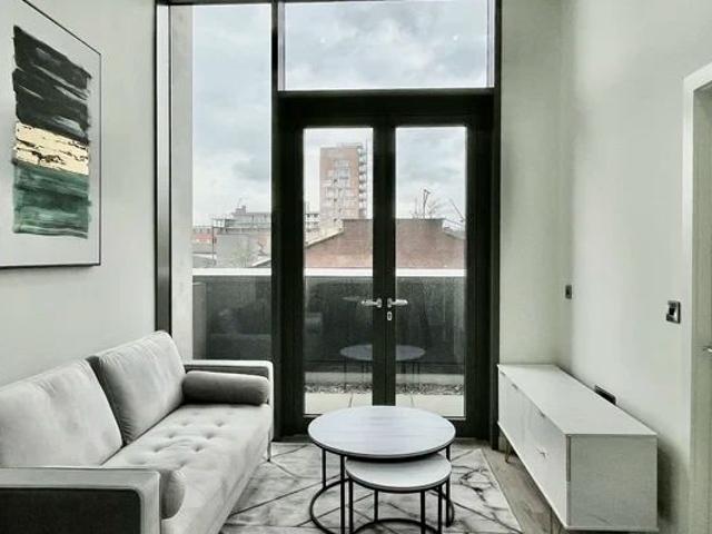 2 Beds 2 baths