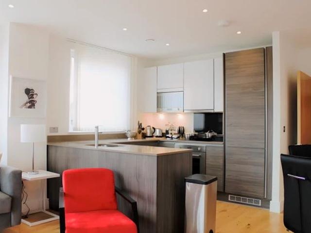 2 Beds 2 Baths