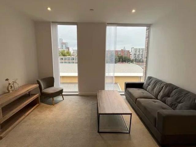 2 Beds 2 baths