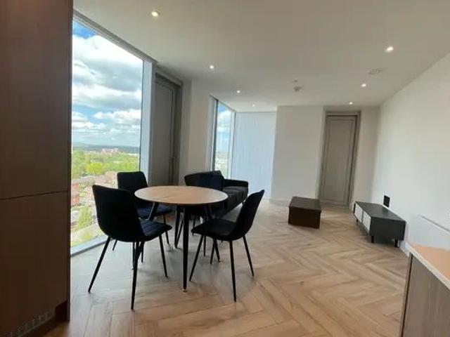 2 Beds 2 baths