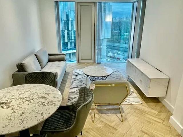 2 Beds 2 baths