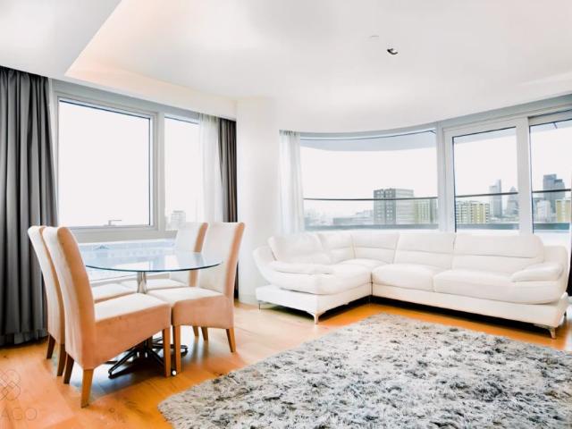 2 Beds 2 Baths floor 10