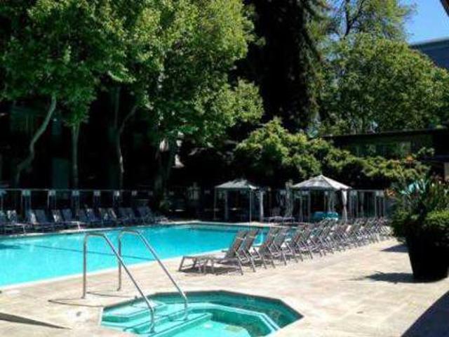 2 Beds Capitol Towers Apartments & Penthouses