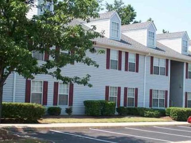 2 Beds Biltmore Commons