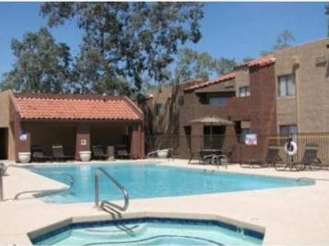 2 Beds Desert Wind Apartments