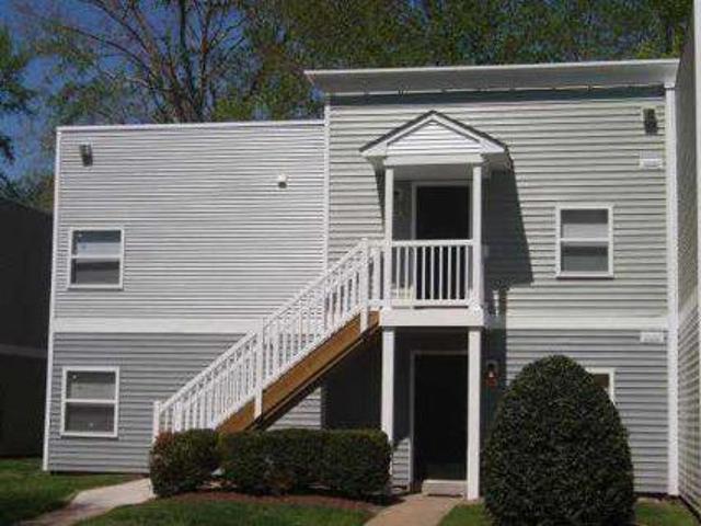 2 Beds Dundale Square Apartments & Townhomes