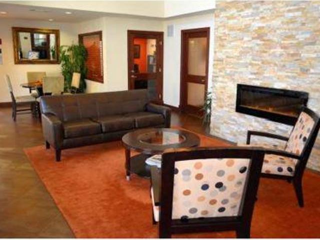 2 Beds Holly View