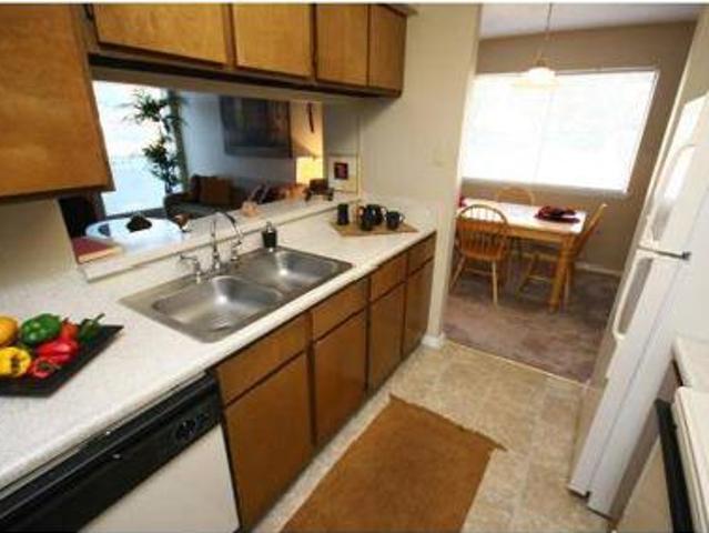 2 Beds OakStone