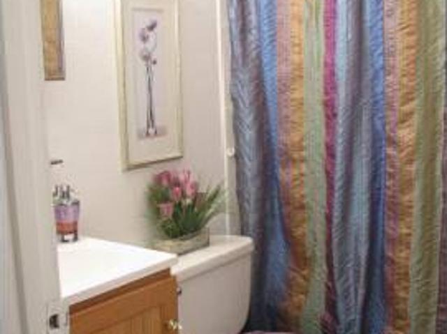 2 Beds Lake Village