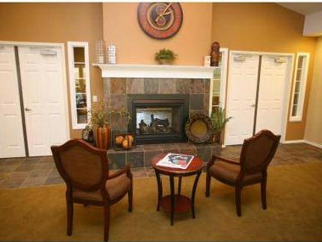 2 Beds Legacy Oaks