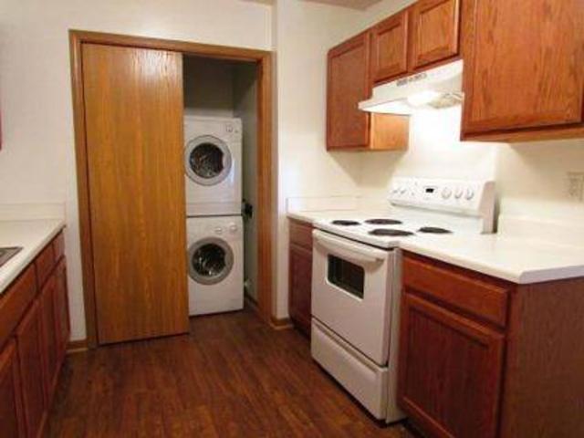 2 Beds Lincoya Bay Apartments