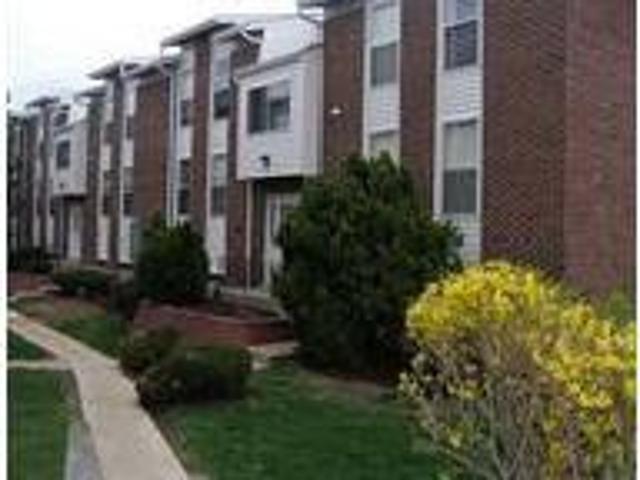 2 Beds Marlborough Trails Apartments and Townhomes