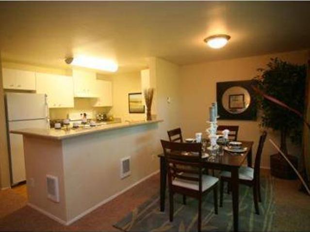 2 Beds Murrayhill Park