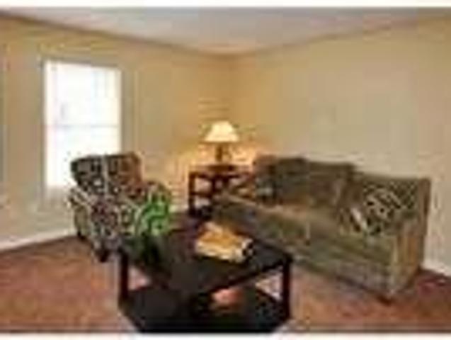 2 Beds Southern Pines