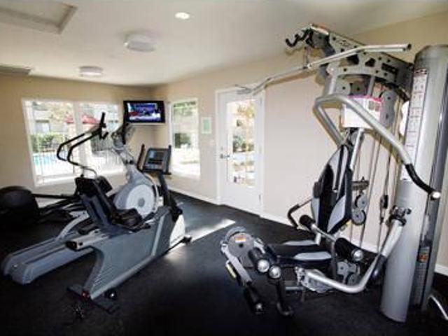 2 Beds Sunstone Place