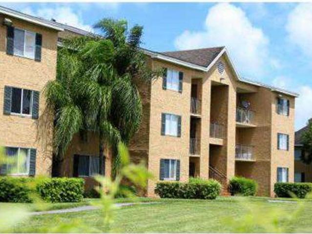 2 Beds Palmetto Place