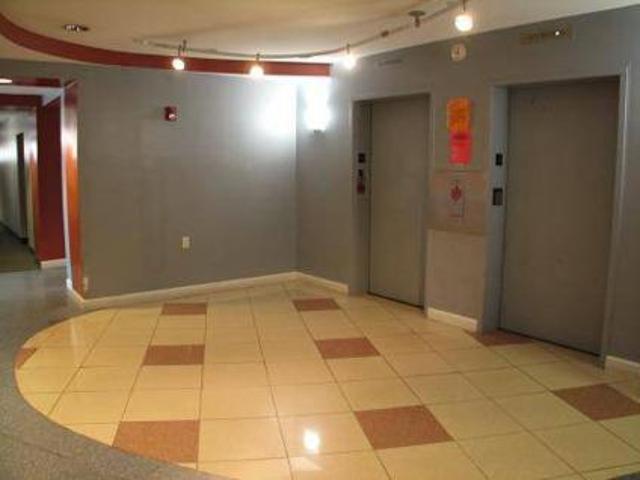 2 Beds Parkside at College Park Student Housing