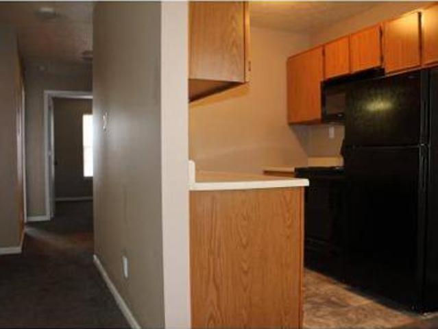 2 Beds Prestwick Square