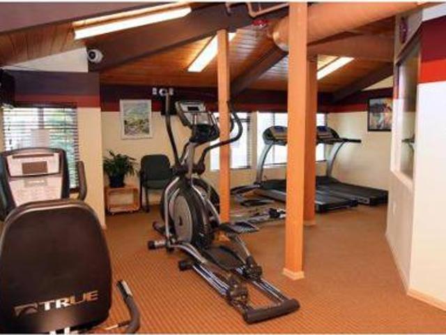 2 Beds Ralston Park