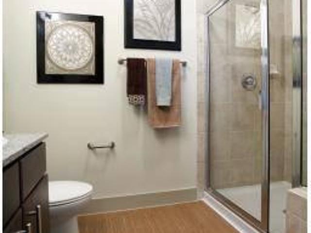 2 Beds Westover Oaks