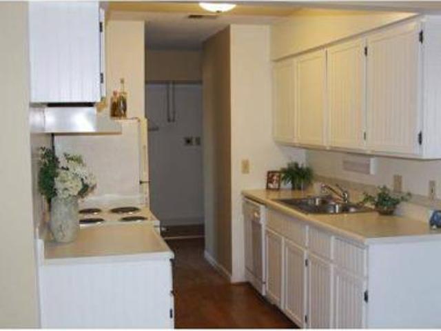2 Beds The Lodge Apartment Homes