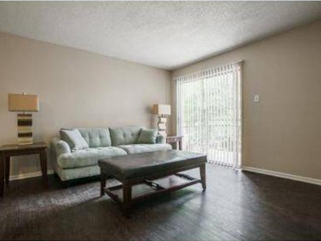 2 Beds Viceroy, The