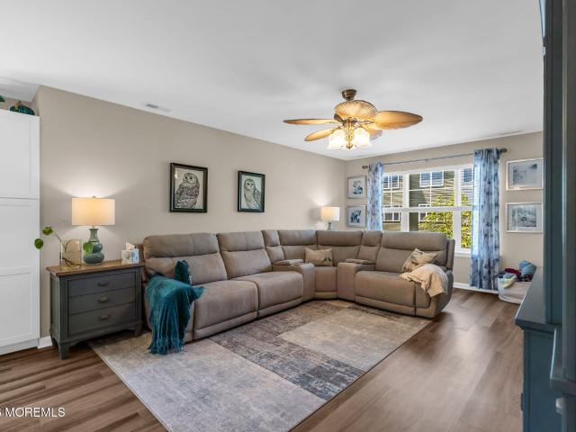 2 Berkeley Crossings Way