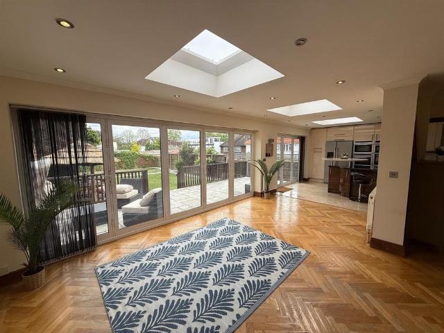 2 Beverley Gardens, WEMBLEY 5 bed semi detached house to rent £4,400 pcm £1,015 pw