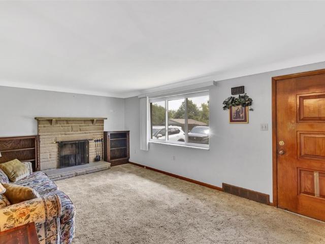 2 Blanchard Ln
