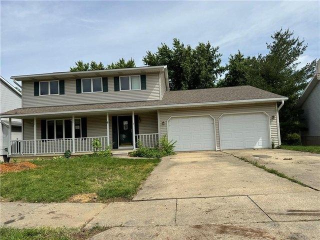 2 Blakeridge Pl, Mount Zion, IL 62549
