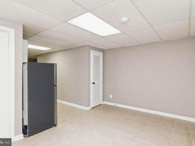 2 Blocks from JHH  Renovated Private Unit  Hopkin