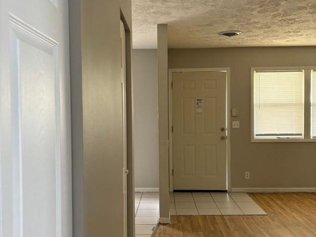 2 BR Duplex Move in ready 10/1/2022 2 Bedroom Apartment for Rent at, Champaign, IL 61821