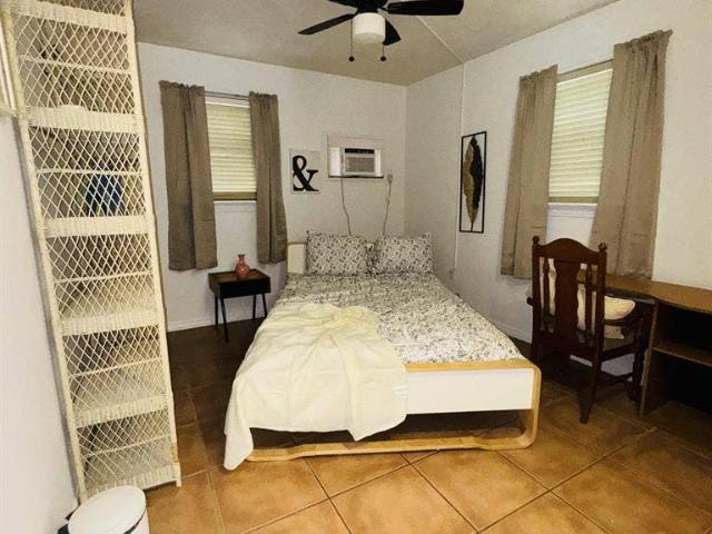 2 BR in Orlando