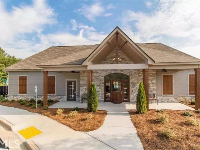 2 BR in Powder Springs