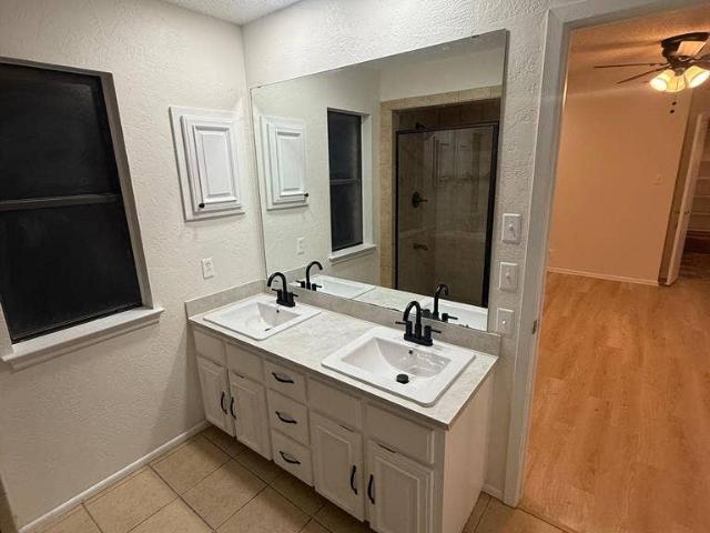 4 BR in San Antonio