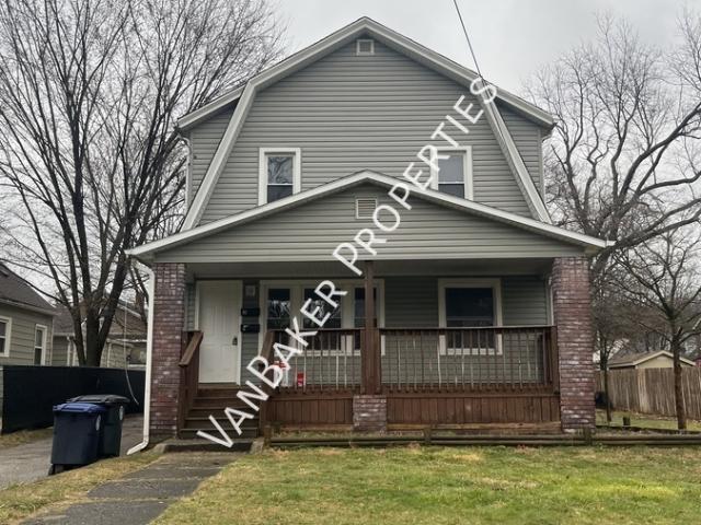 2 BR, 1 BA Apartment 243 Watson St, Akron, OH 44305