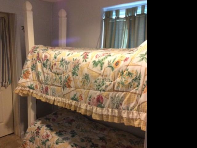 2 BR, 1.1 BA Apartment 1446 Ocean Ave, Unit 2, Ocean City, NJ 08226