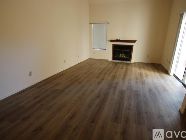 2 BR, 1.5 BA Apartment 10710 El Camino Real, Unit 6, Atascadero, CA 93422