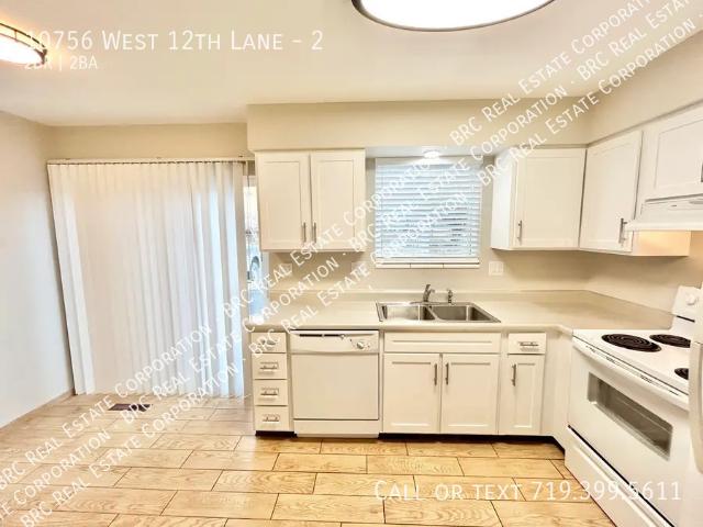 2 BR, 1.5 BA Apartment 10756 West 12th Lane, Lakewood, CO 80215