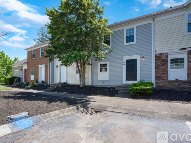 2 BR, 1.5 BA Apartment 108 Greenland Ct, Unit 108, Clarksville, TN 37042