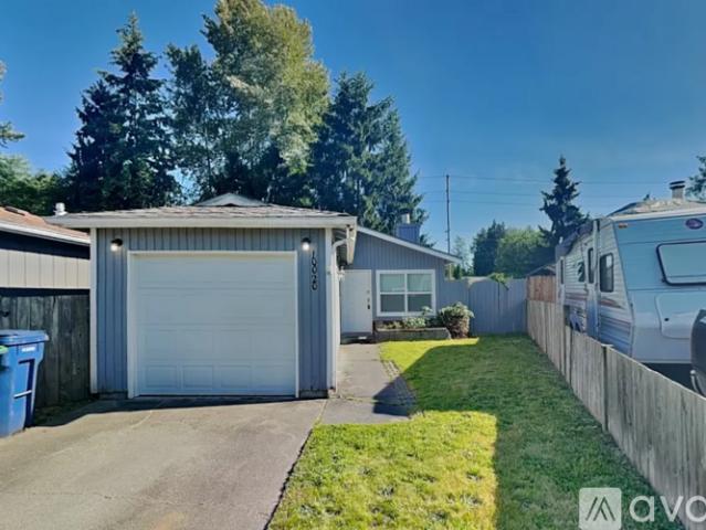 2 BR, 1.5 BA Apartment 100200 54th Dr NE, Marysville, WA 98270