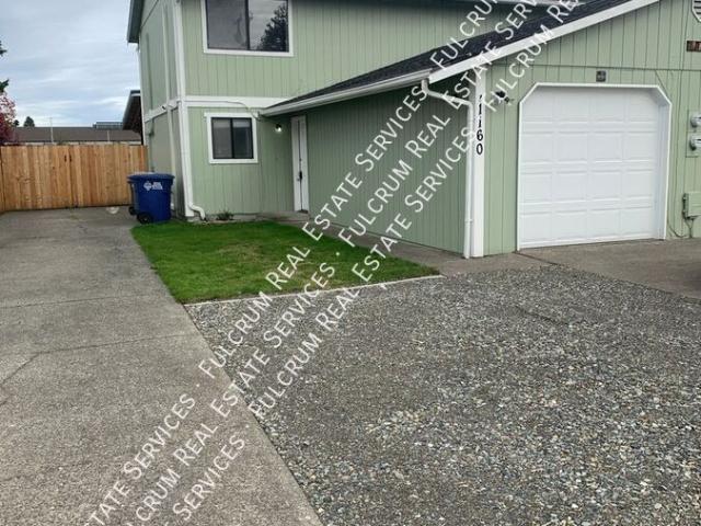2 BR, 1.5 BA Apartment 1160 Main St, Buckley, WA 98321