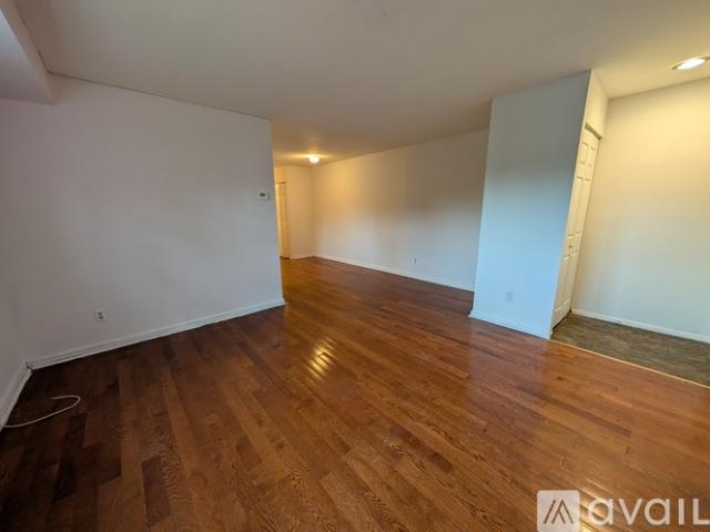 2 BR, 1.5 BA Apartment 11912 Tarragon Rd, Unit E, Reisterstown, MD 21136