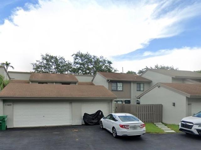 2 BR, 1.5 BA Apartment 11013 Southwest 113 Th Place, Miami, FL 33176